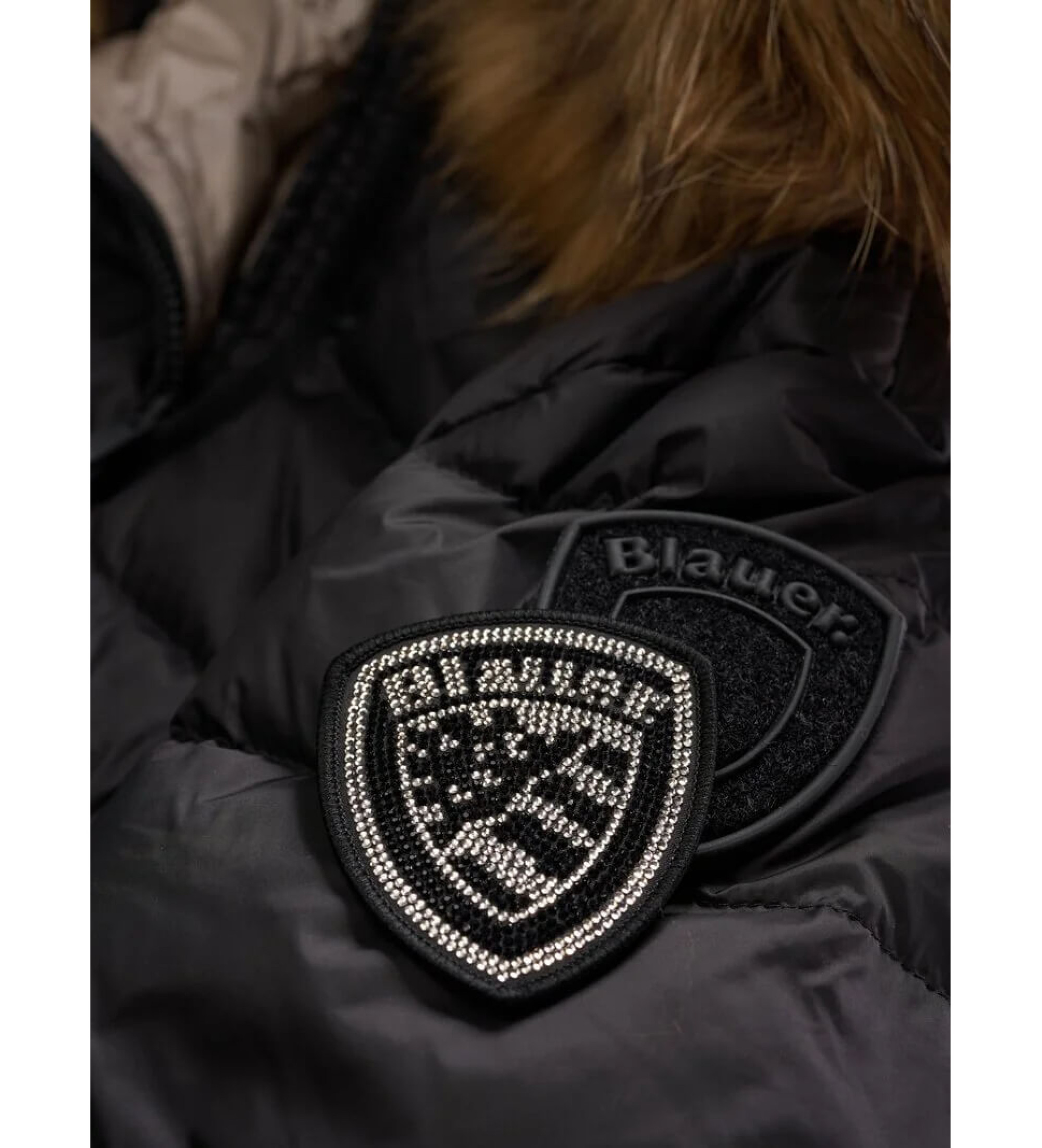 Blauer Plumífero largo con piel Kristin negro - Tienda Esdemarca ...