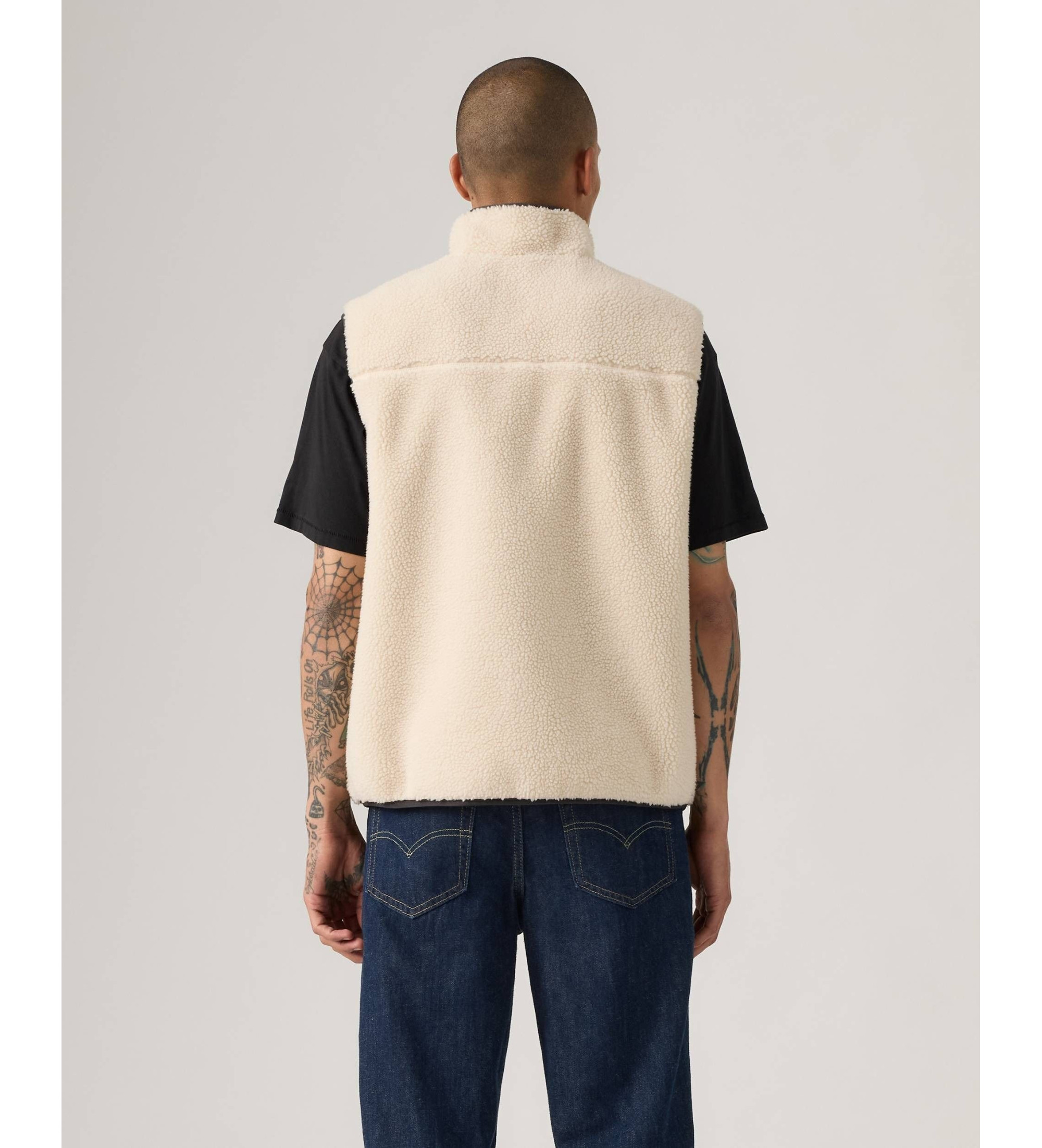 Levi's Joonie Sherpa Vest beige - Esdemarca Store fashion, footwear and ...